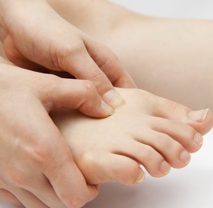 Why Does Everything Hurt So Much After Brain Injury? | BrainLine